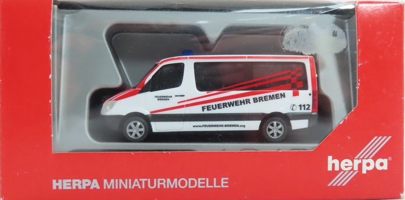 Herpa H0 - Mercedes Benz Sprinter 2006 "Feuerwehr Bremen" Modelrailway